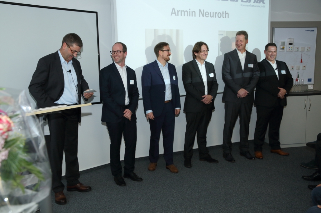 Verabschiedung des Geschäftsführers Armin Neuroth - tetronik ...